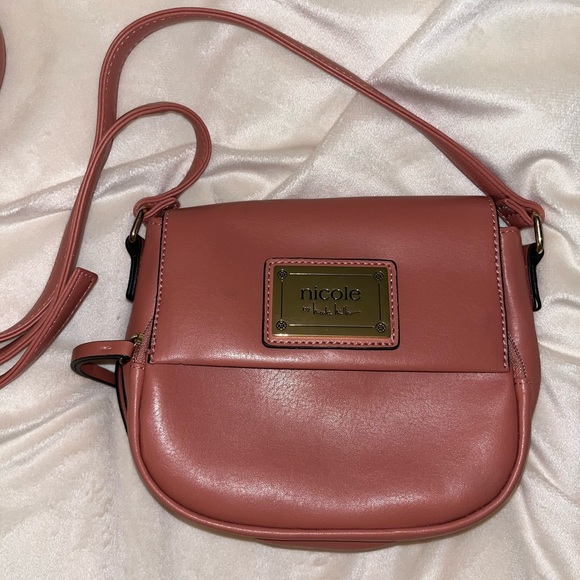 Nicole by Nicole Miller | Bags | Nicole Miller Crossbody Purse | Poshmark